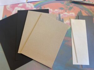 Buch selbst binden: einfache DIY Anleitung für die Klebebindung